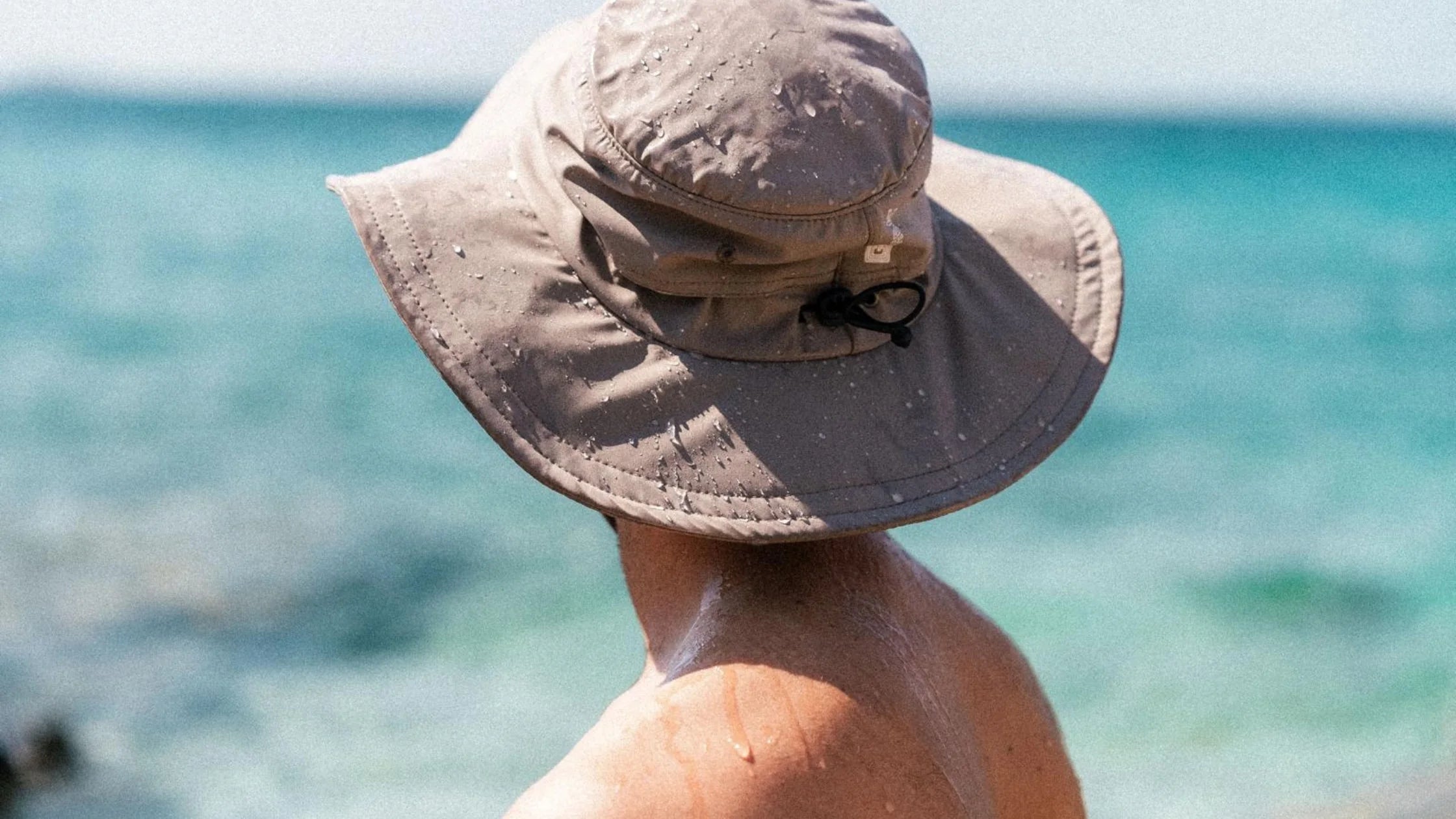 UV hats: why are they essential in summer?